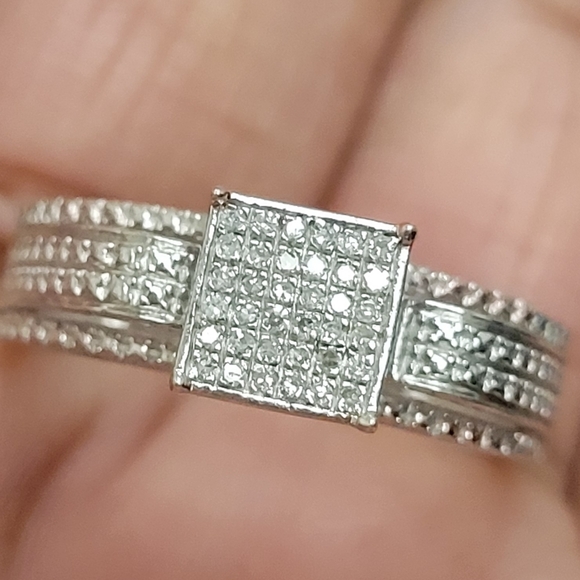 Zales | Jewelry | Real Diamonds Ss Ring | Poshmark